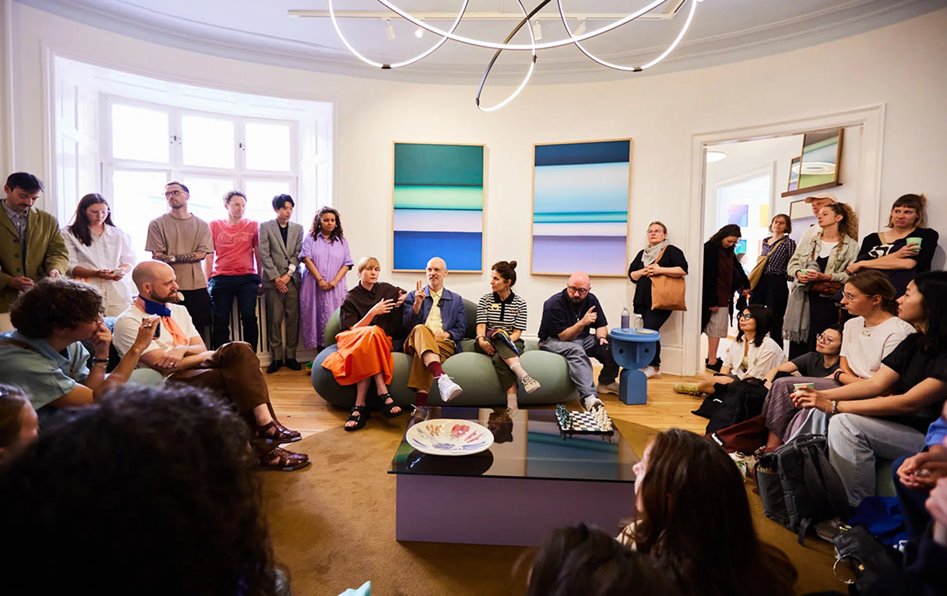 A Conversation with Raw Color: Colour, Curves and Contrasts. — Sancal